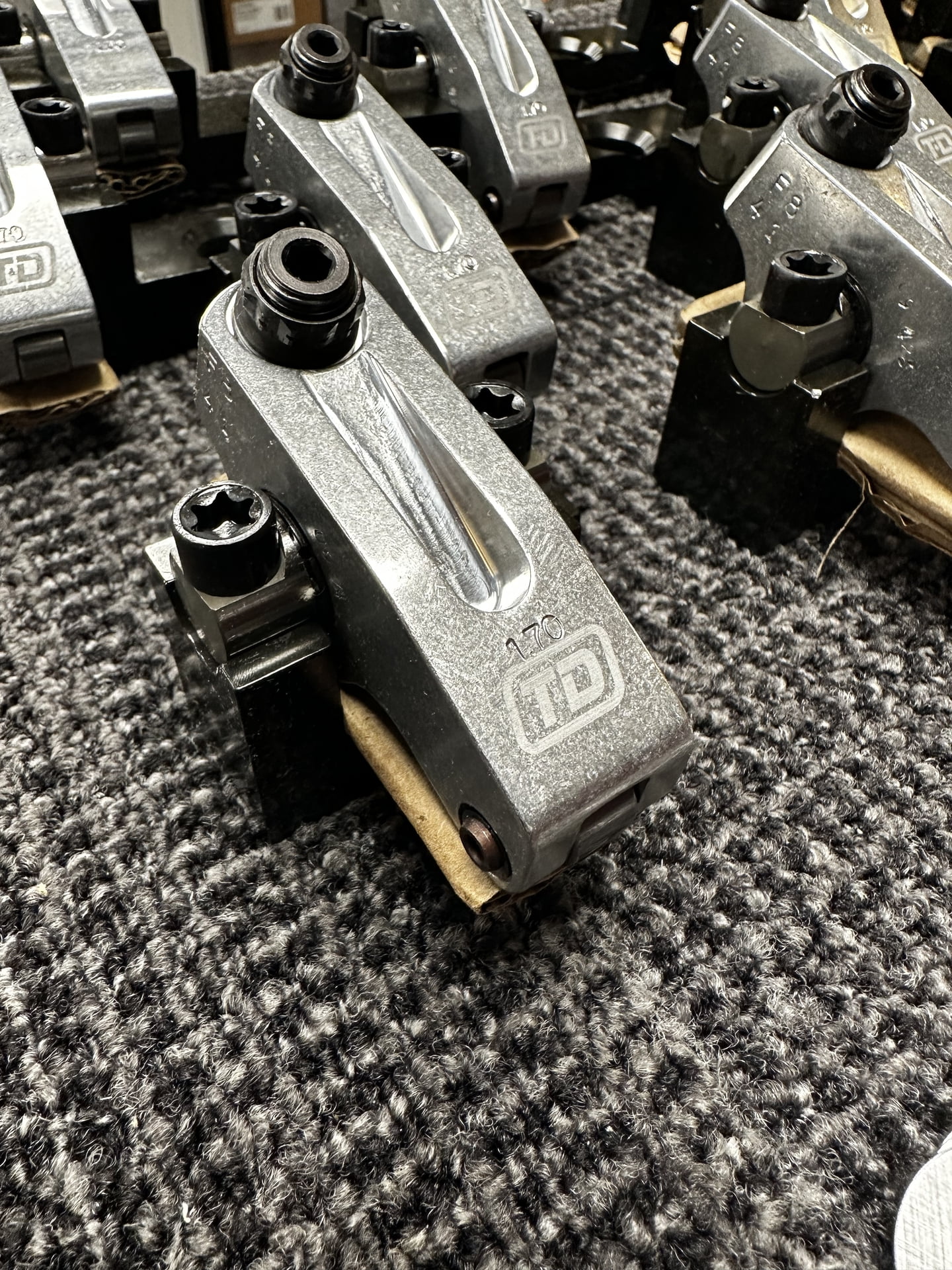 Shaft Rocker Kit, 170/170, 1 piece T&D with Oilers, 1.70/1.70 Ratio ...