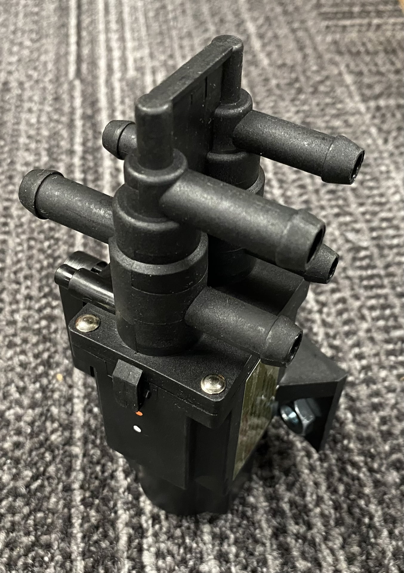 Dual Tank Fuel Pump Switching Valve Kit, Includes Switching Valve ...